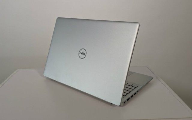 Dell's Inspiron 15 7000 Packs Nvidia Graphics Into a Premium ...