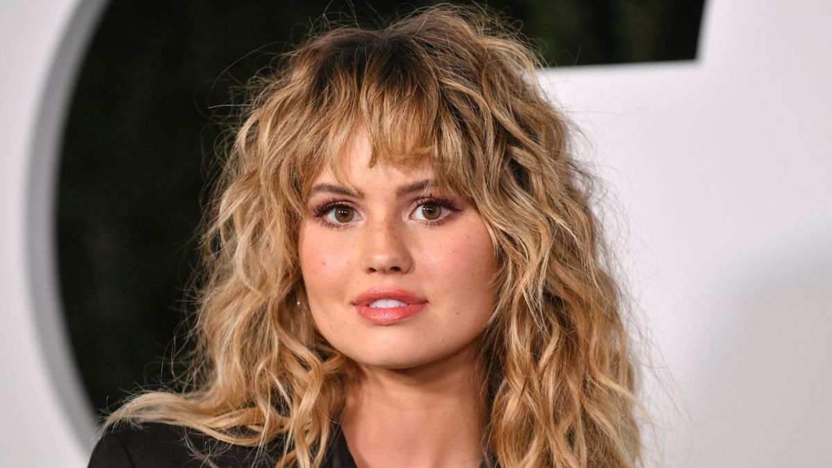 Debby Ryan's whimsical living room is peak dopamine decor | Homes and ...