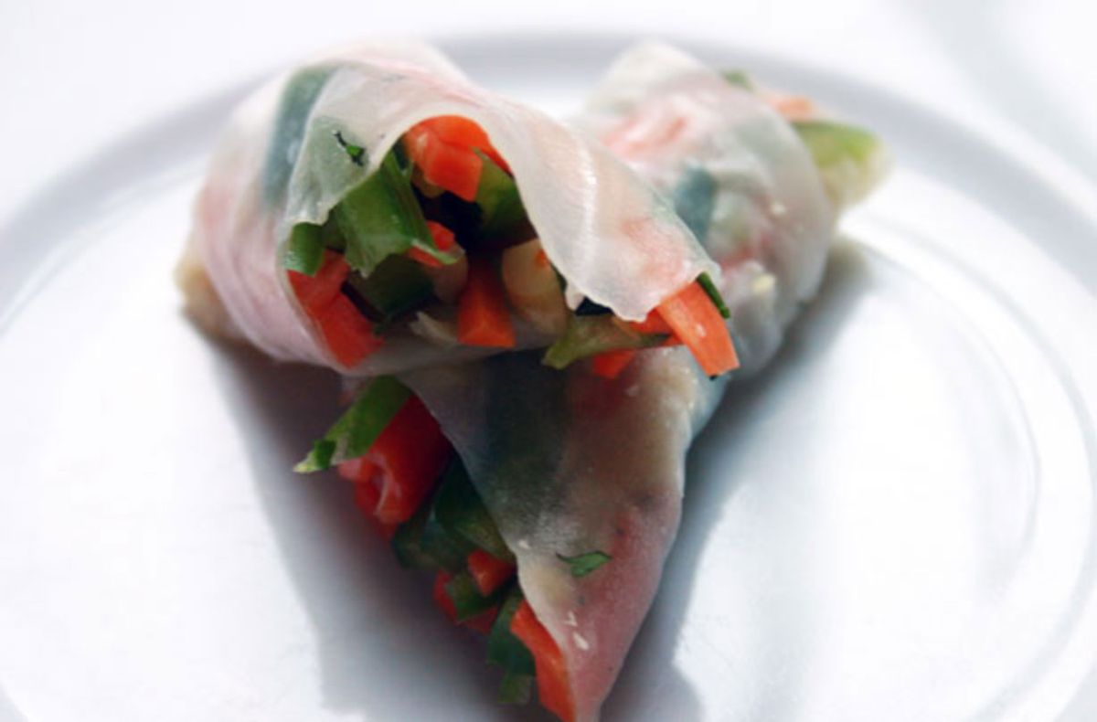 Vietnamese rice paper rolls | Dinner Recipes | GoodtoKnow