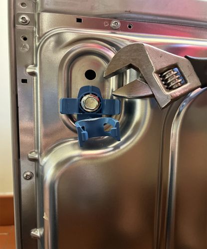 How install a washing machine step–by–step | Real Homes