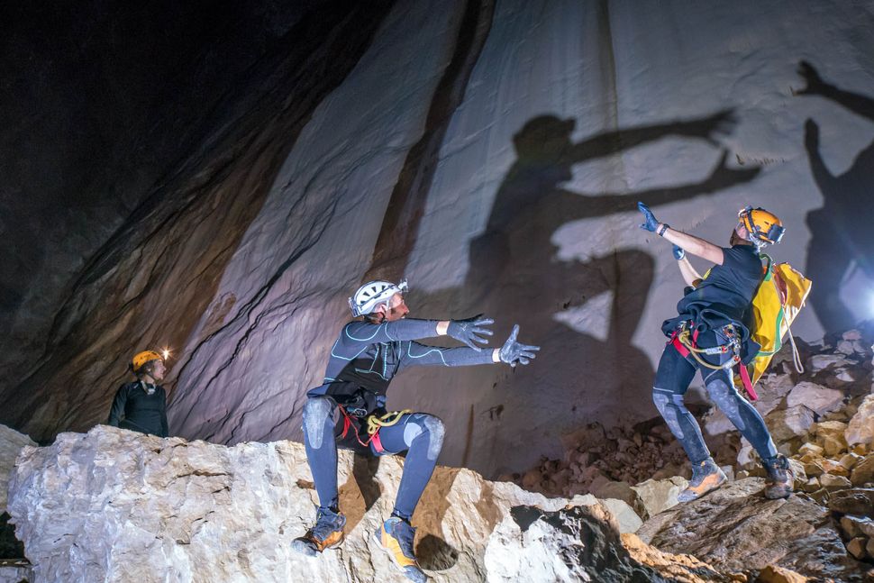 CAVES In Pictures: How Astronauts Train for Space by Cave Diving | Space