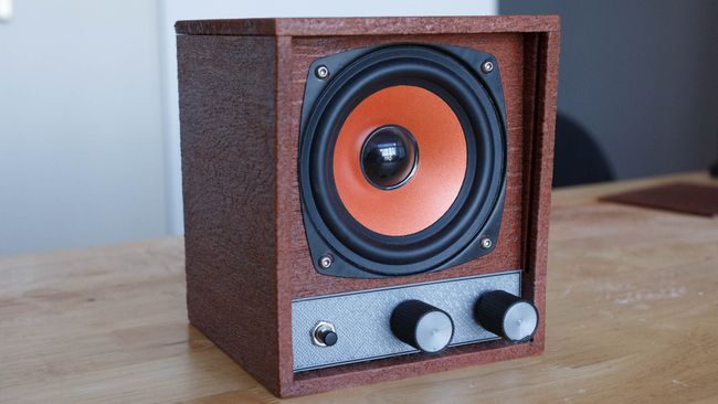 3D-Printed Raspberry Pi Radio Streams Lofi Beats | Tom's Hardware