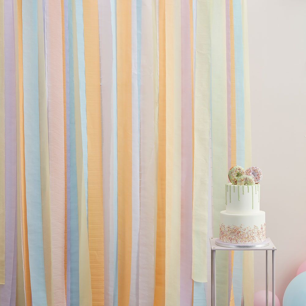 DIY photo backdrop ideas for the garden to take the best party snaps ...