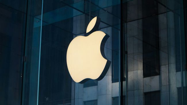 The big Apple lawsuit explained: why Apple's getting sued and what it ...