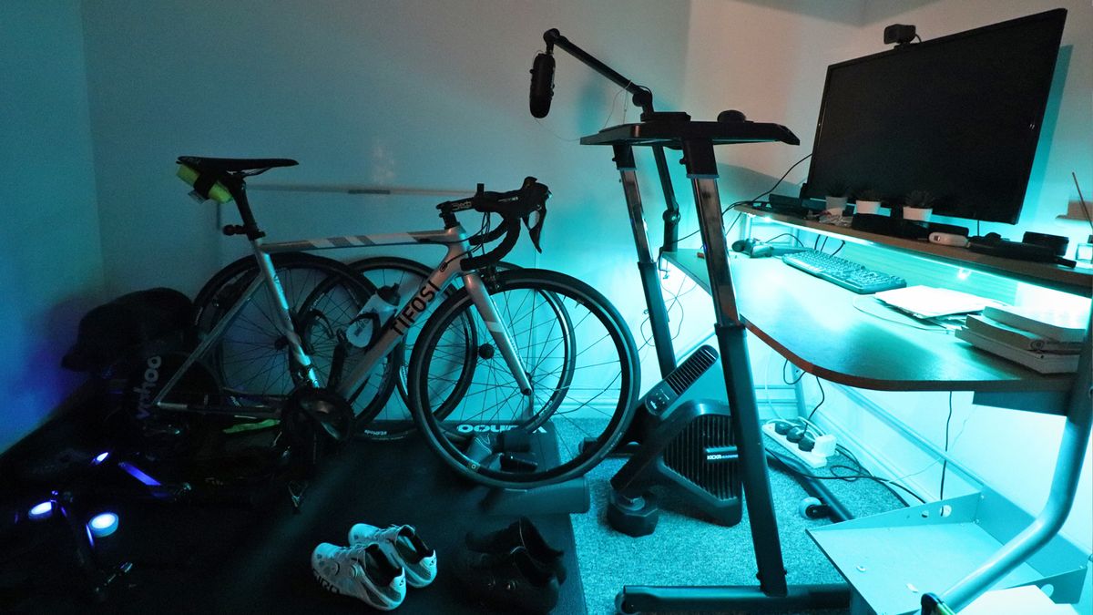 Pro Pain Cave: British Cycling's Ed Laverack and his streaming-ready ...