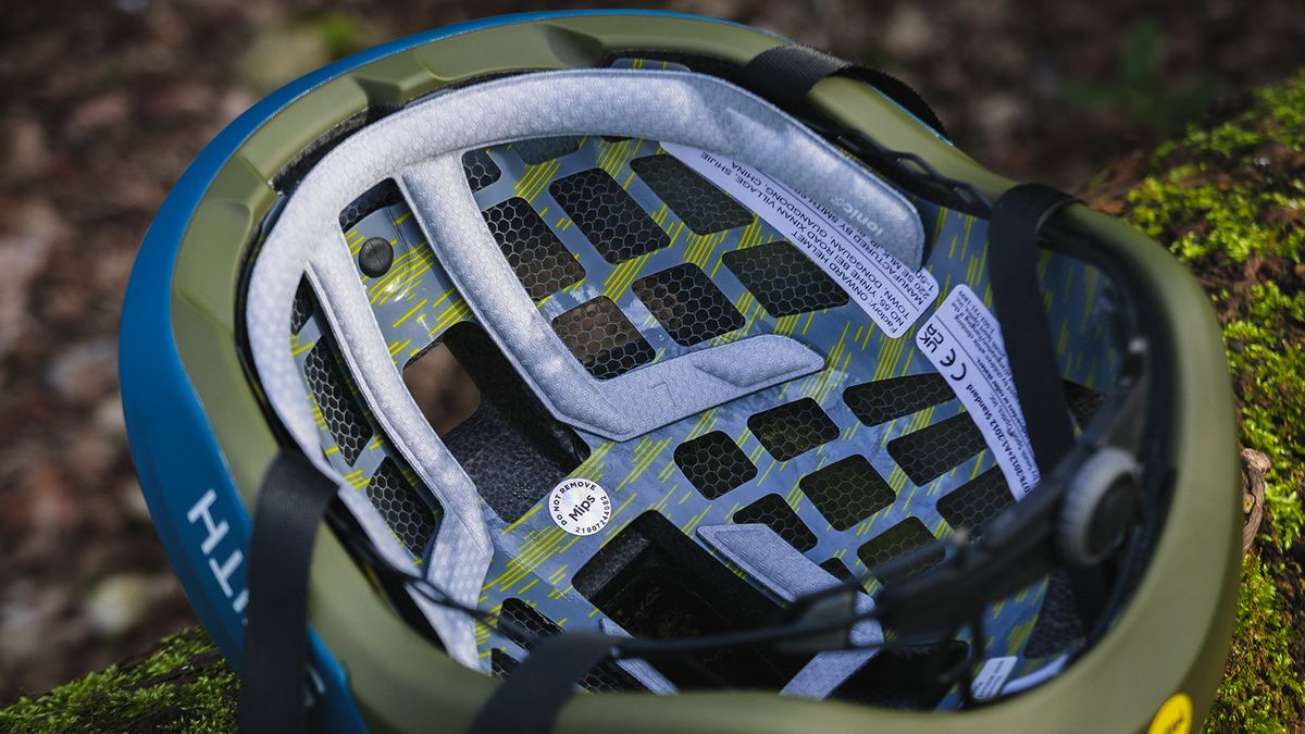 Smith Trace helmet review | Bike Perfect
