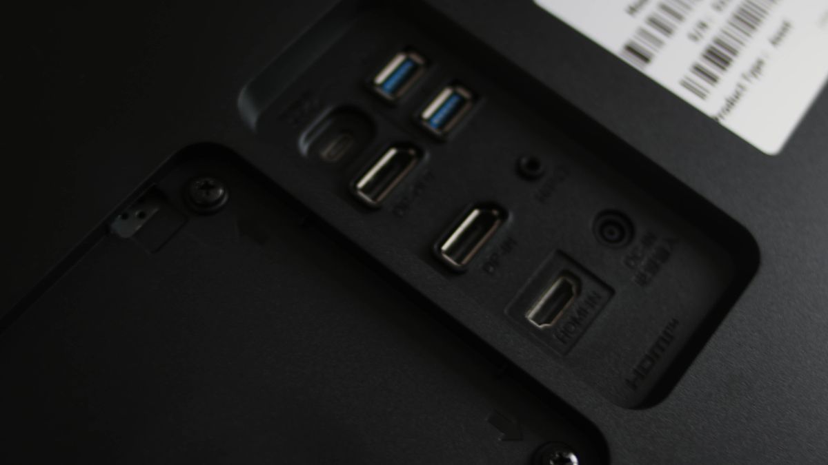 LG Ergo Dual Monitor review: Any-which-way displays for all | ITPro