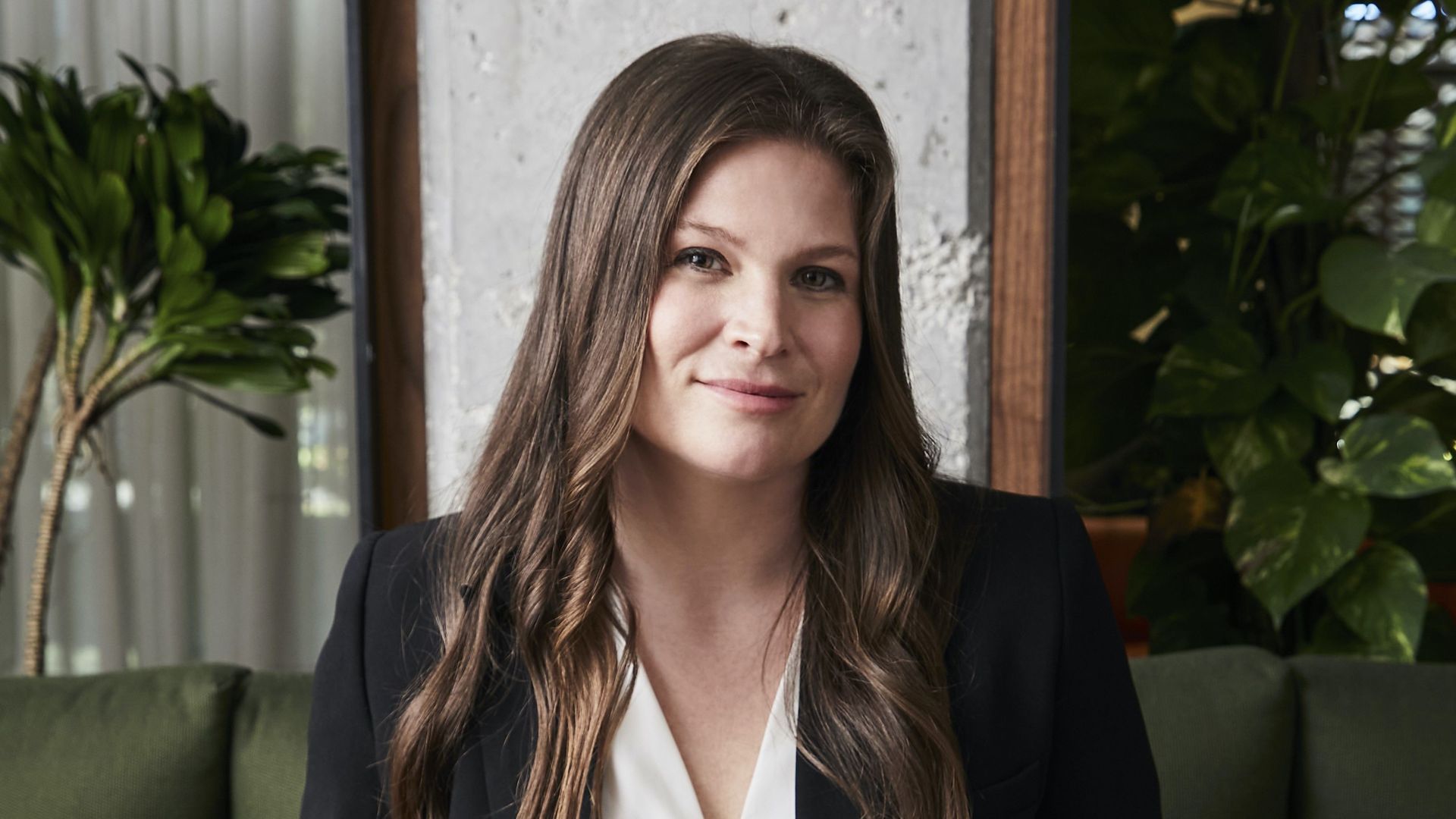 How Online Book Clubs Became Big Business | Marie Claire