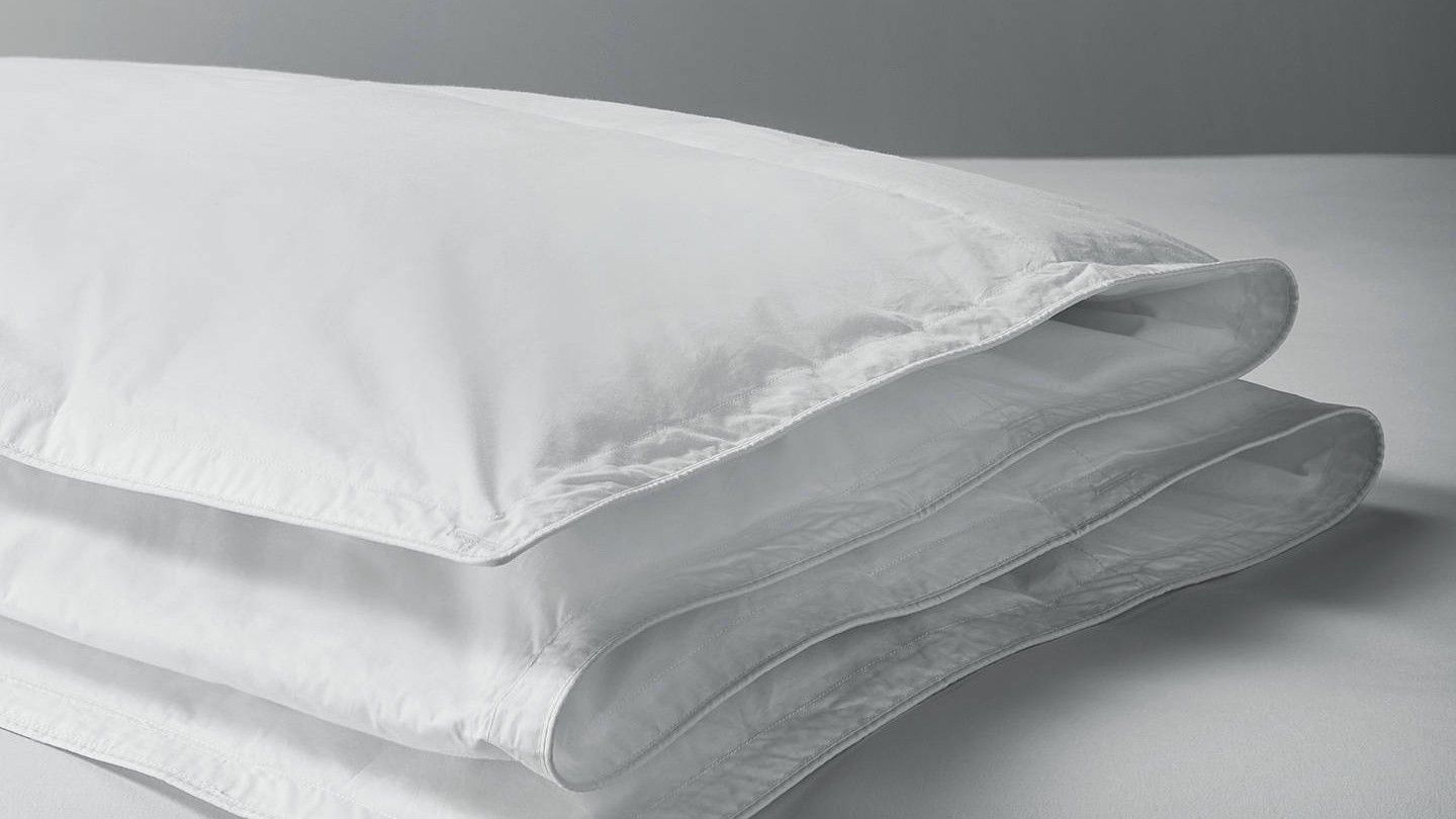 Down vs synthetic vs wool duvet: here's how to choose the right ...