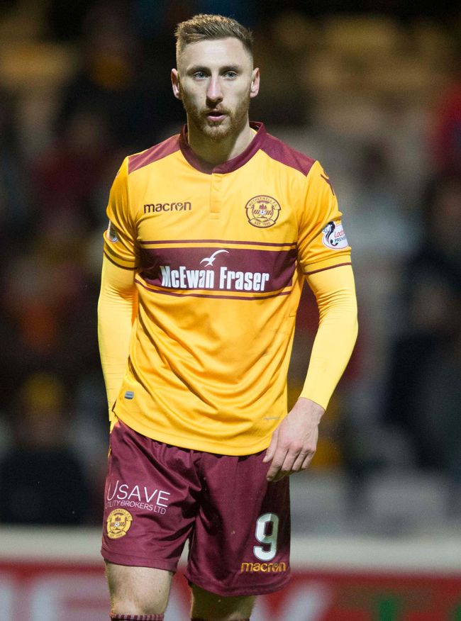 Louis Moult set for Motherwell return against Dundee United | FourFourTwo