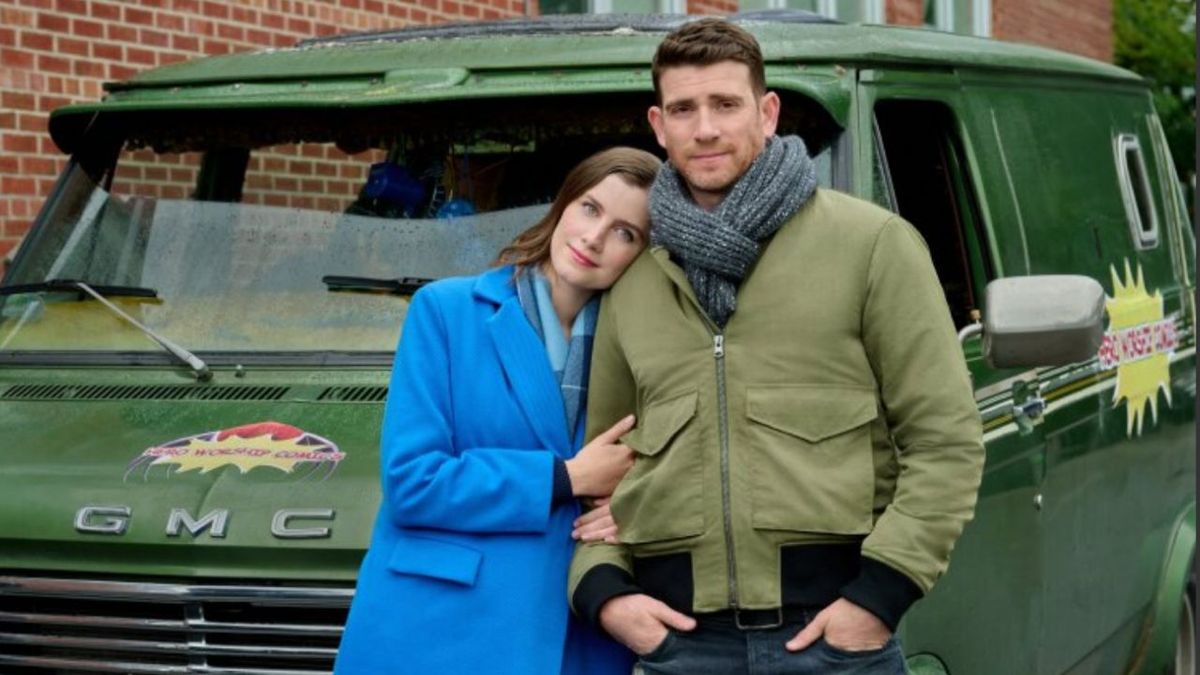 I Think Hallmark’s Round and Round Might Be The Best New Holiday Movie ...