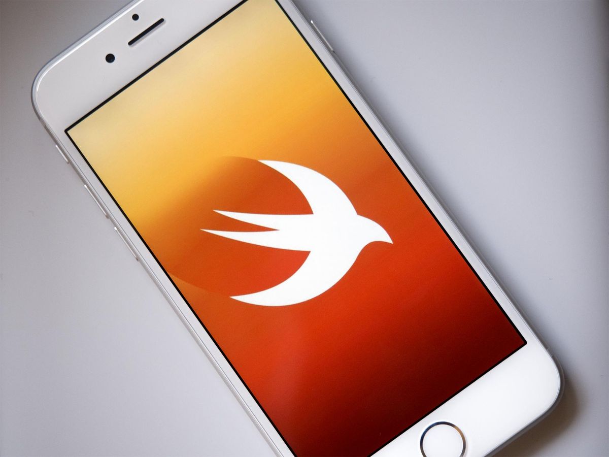 Apple open sources Swift, makes next-generation programming available ...