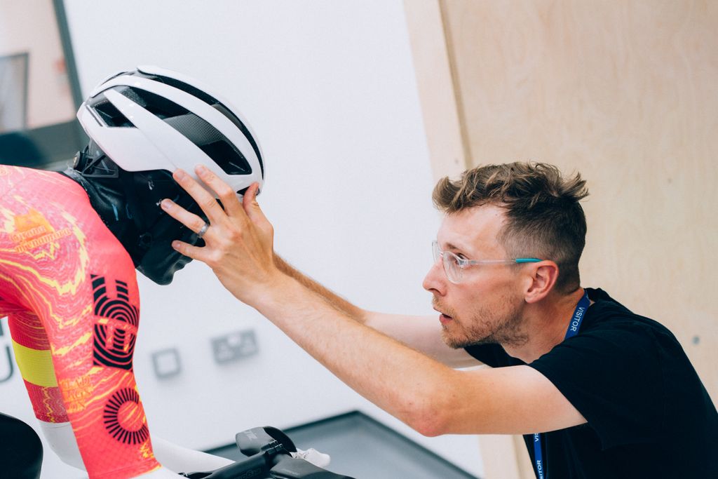 Oakley Velo Mach aero helmet wins Cyclingnews' most in-depth wind ...
