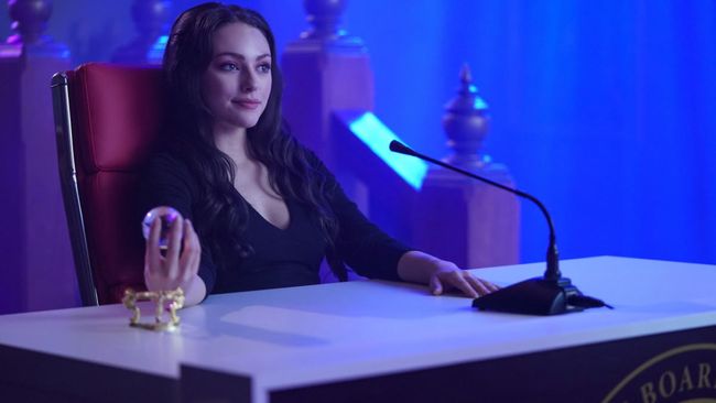 Legacies Finally Has A Return Date, But I Still Have Two Questions That ...