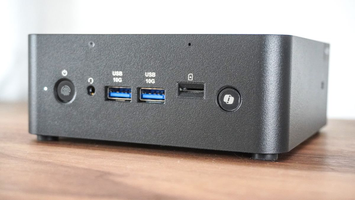 I spent a week with this AI-powered mini PC and the buttons on the ...