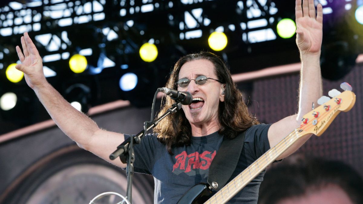 Geddy Lee is special guest on Prog Magazine Radio Show Tonight | Louder