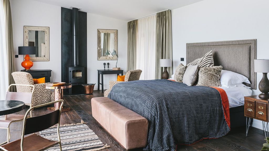 Your expert guide to bedroom design | Homebuilding