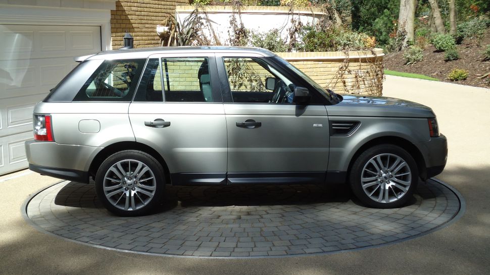 Rotating driveways: What are they and do I really need one? | Homebuilding