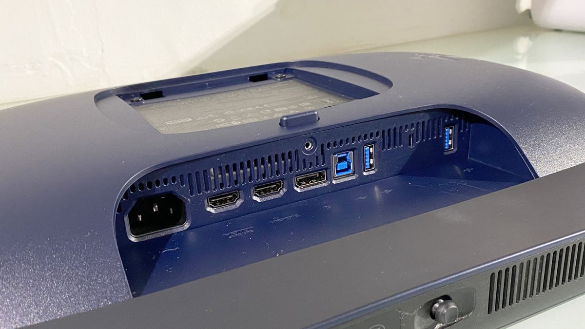 Alienware 27 AW2725Q QD-OLED gaming monitor review | PC Gamer