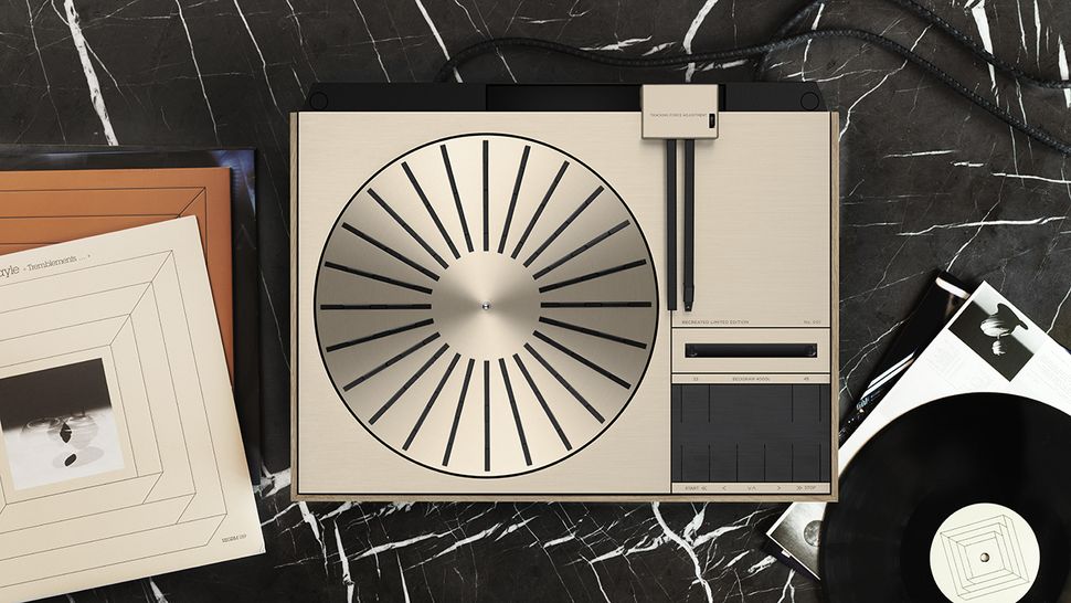 This retro record player might just be the most beautiful turntable in ...