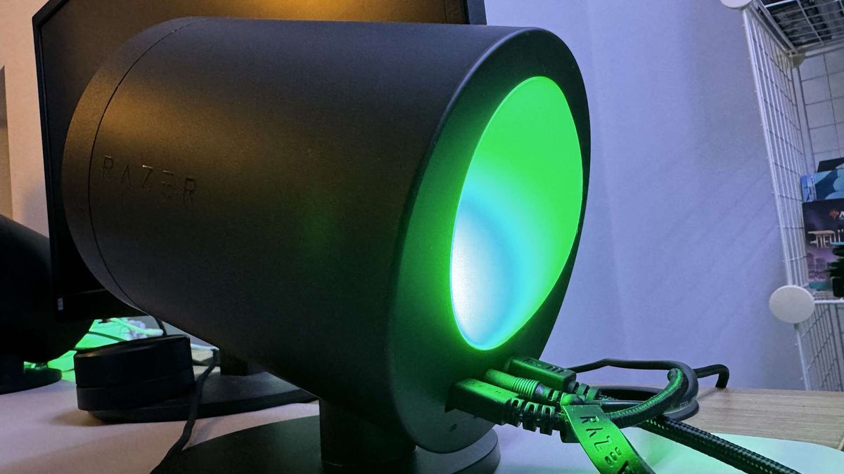 Razer Nommo V2 Pro 2.1 speaker set review | PC Gamer