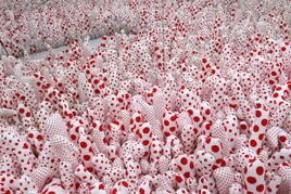 Performance icon R34 GT-R reborn as Japanese restomod | Wallpaper