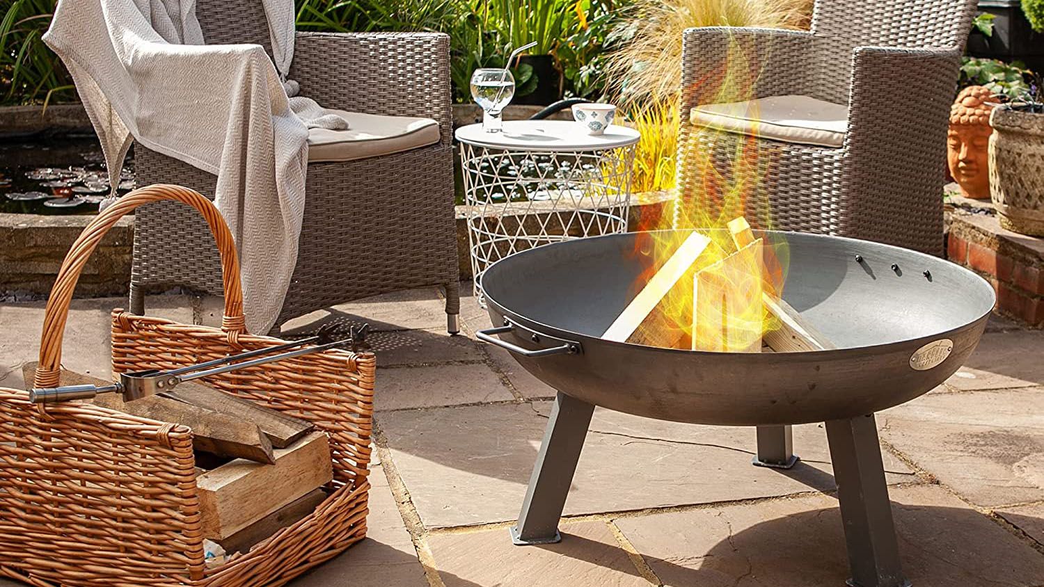 The Best Outdoor Log Burners for Year-Round Garden Shindigs | Homebuilding