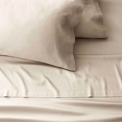 What's the best bed linen that looks good for the longest? | Livingetc