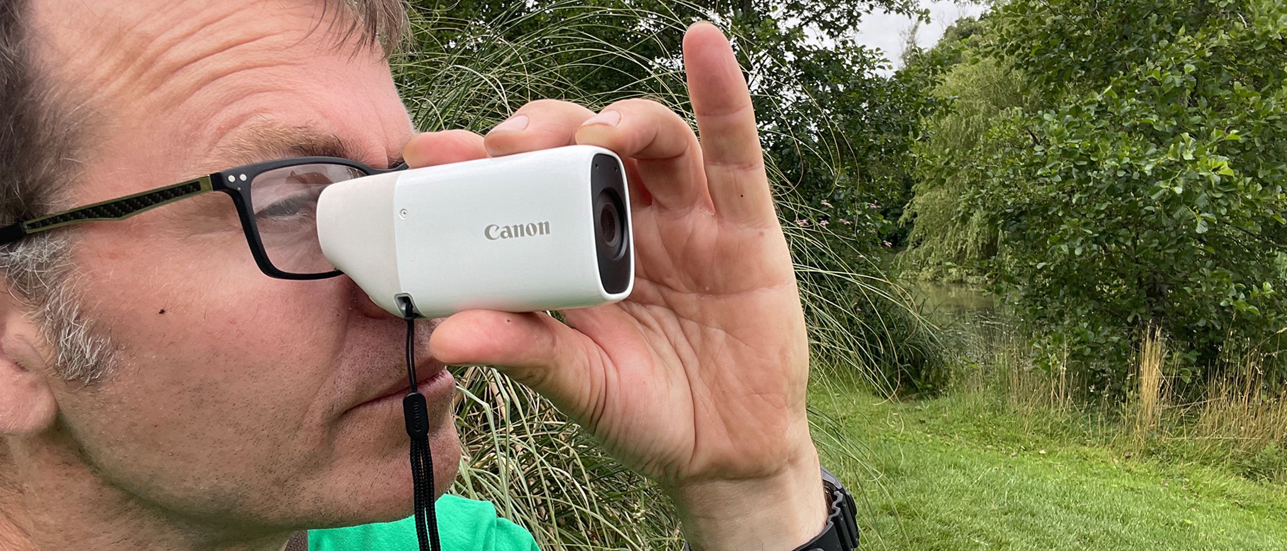 Canon Powershot Zoom digital monocular review | Space