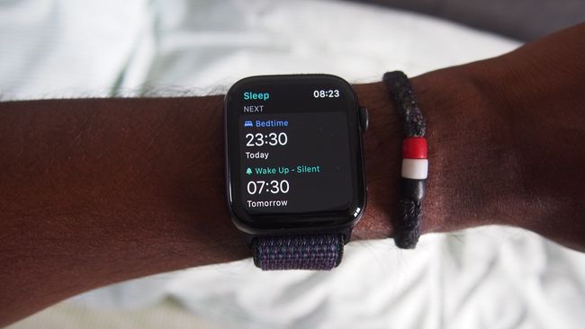 Apple Watch sleep tracking: how to use it, battery life, your sleep ...