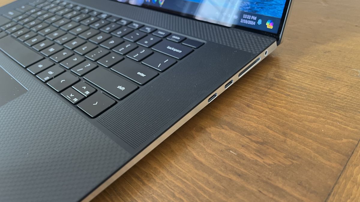 Dell XPS 17 (9730) review: large and beautiful | TechRadar