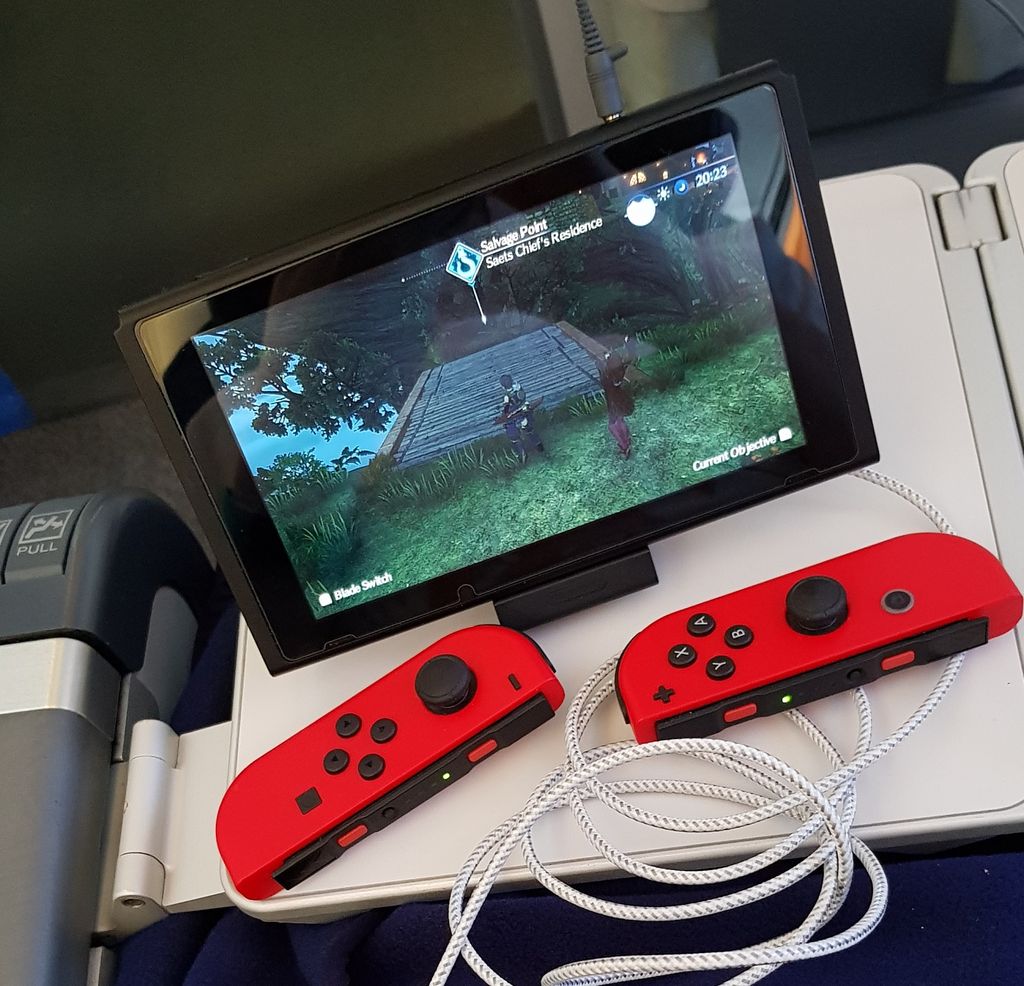 How to play Nintendo Switch on a plane | iMore