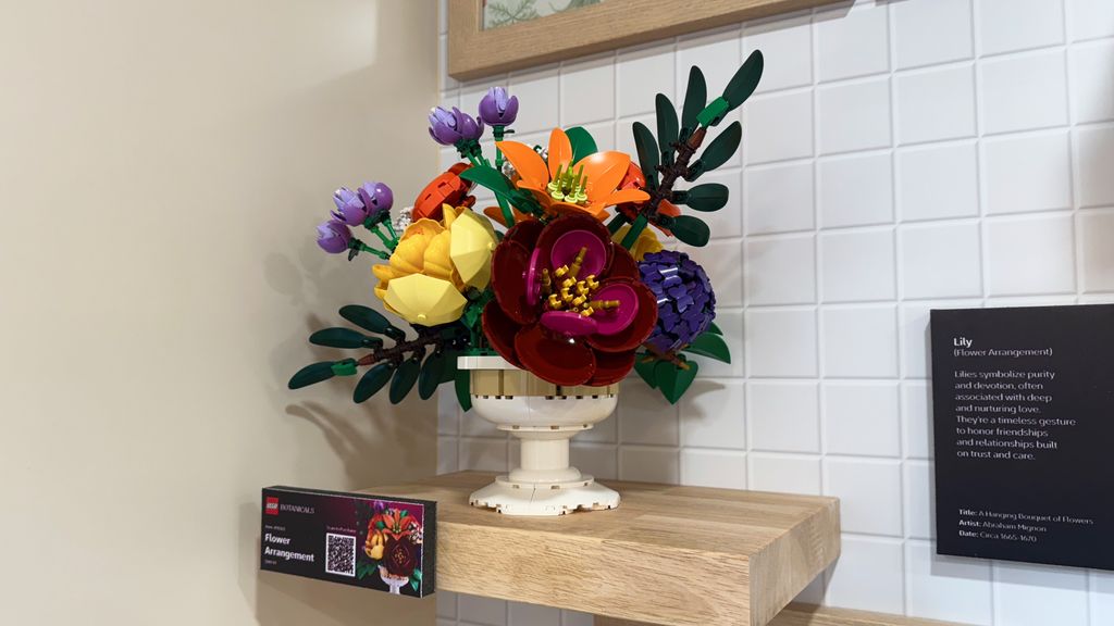 I got a first look at the new Lego flower sets in a botanical garden ...
