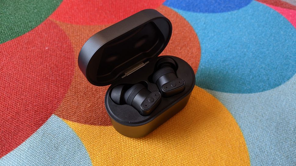 Status Between Pro review | TechRadar