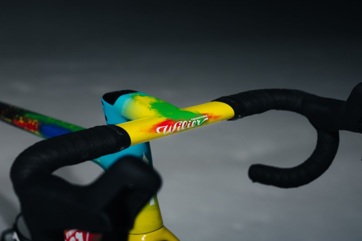 A record-breaking bike? Mark Cavendish's custom Tour de France CVNDSH x Wilier Filante SLR ...