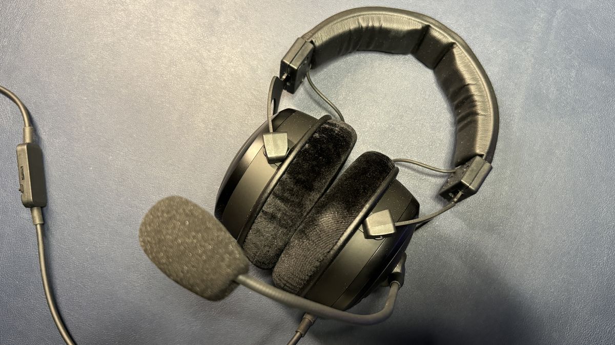 Beyerdynamic MMX 300 Pro Review: Great sound, but otherwise pretty ...