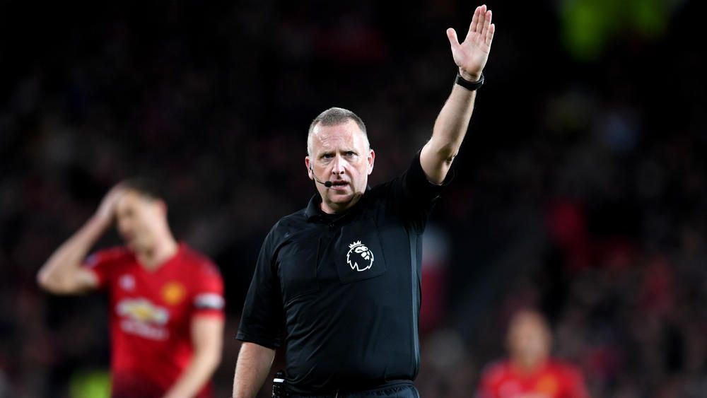 Referee made it easy for Man United – Silva | FourFourTwo