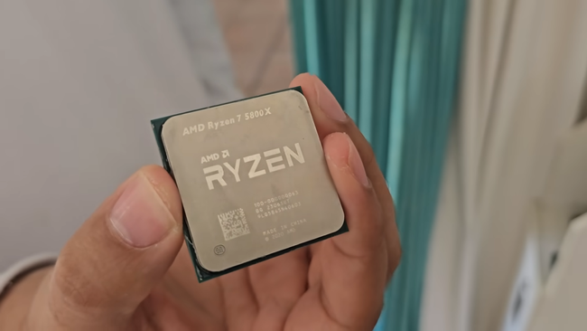 AMD Zenbleed Vulnerability Fix Tested: Some Apps Drop 15%, Gaming ...