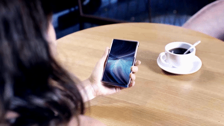 The fold phone is dead! Long live the roll-up phone! Sci-fi screens go ...