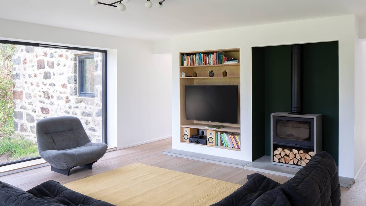 10 stunning inglenook fireplace ideas for any style of house | Homebuilding