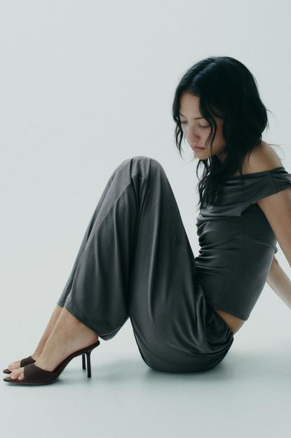 The #1 Shoe Trend Fashion People Are Wearing With Pedal Pushers | Who ...