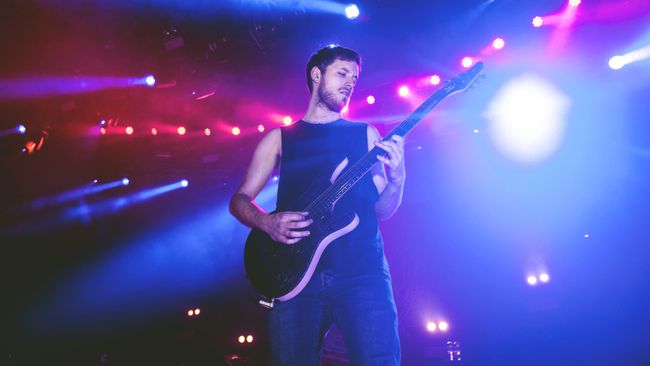 Architects guitarist Tom Searle dies of cancer aged 28 | Louder