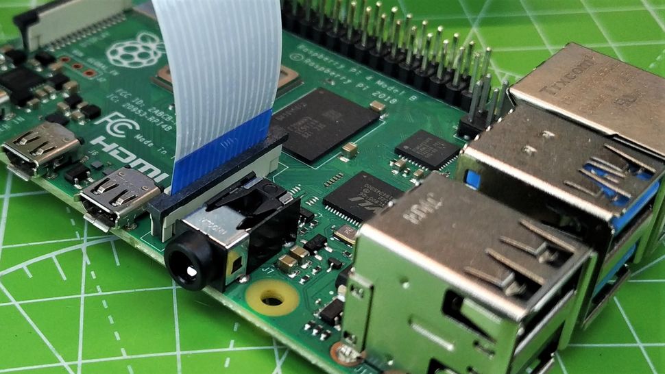 How To Use Picamera2 to Take Photos With Raspberry Pi | Tom's Hardware