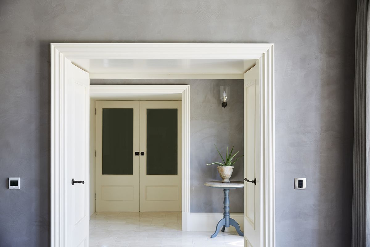 11 Wall Covering Ideas to Transform Your Home | Homebuilding