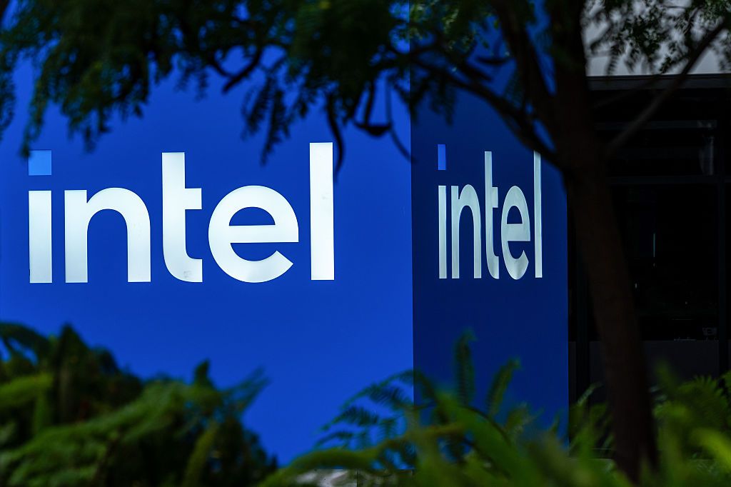 Intel Stock: What a $1,000 Investment 20 Years Ago Is Worth | Kiplinger