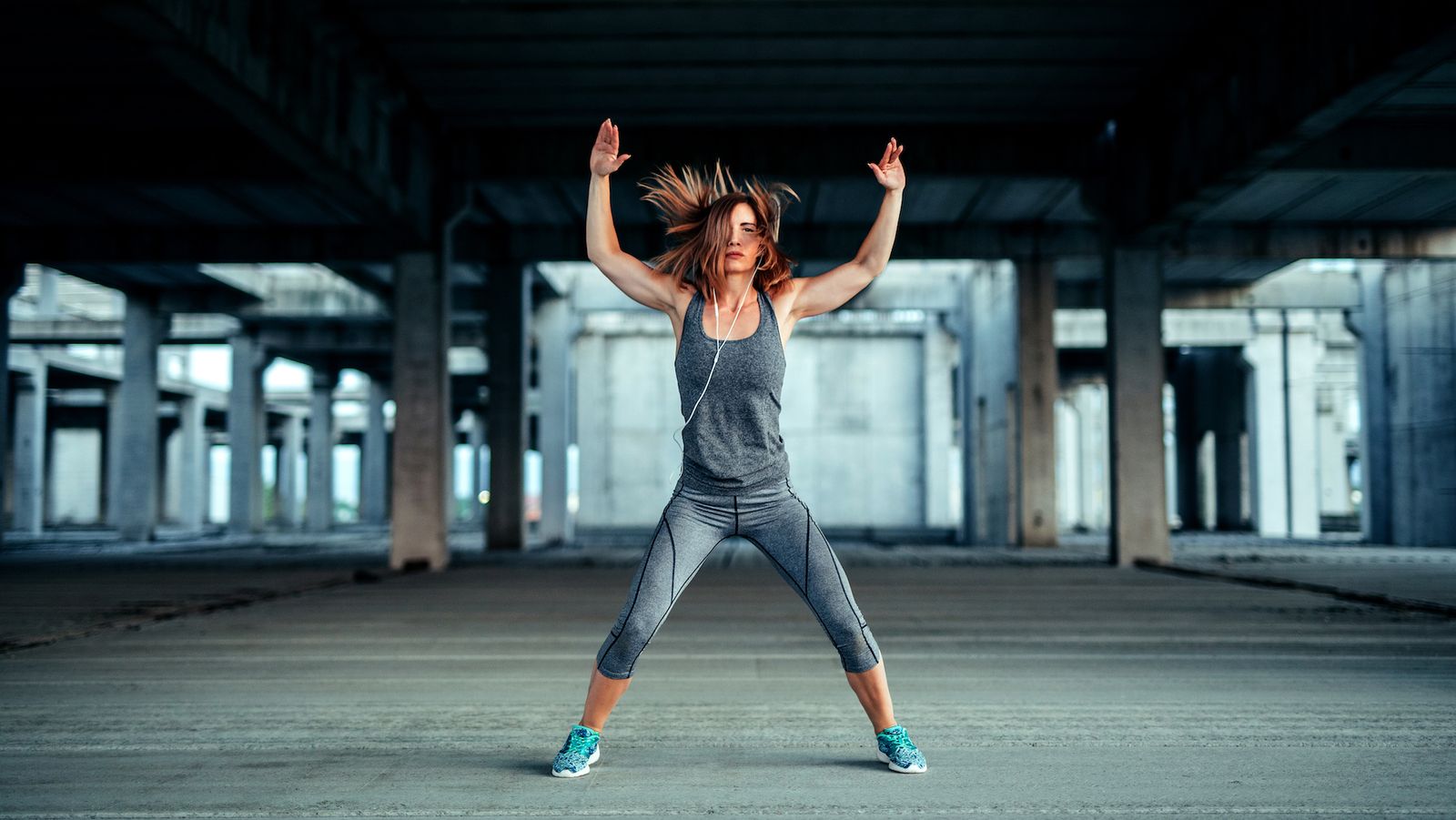 Get a beach body with the ultimate workout for surf-worthy slimness and ...