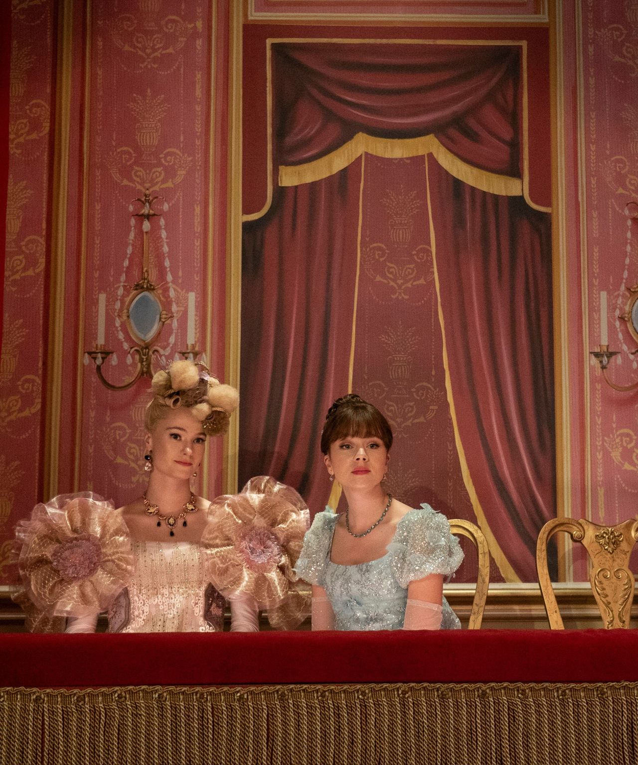 This is how Bridgerton's set designers source all the antiques for the ...