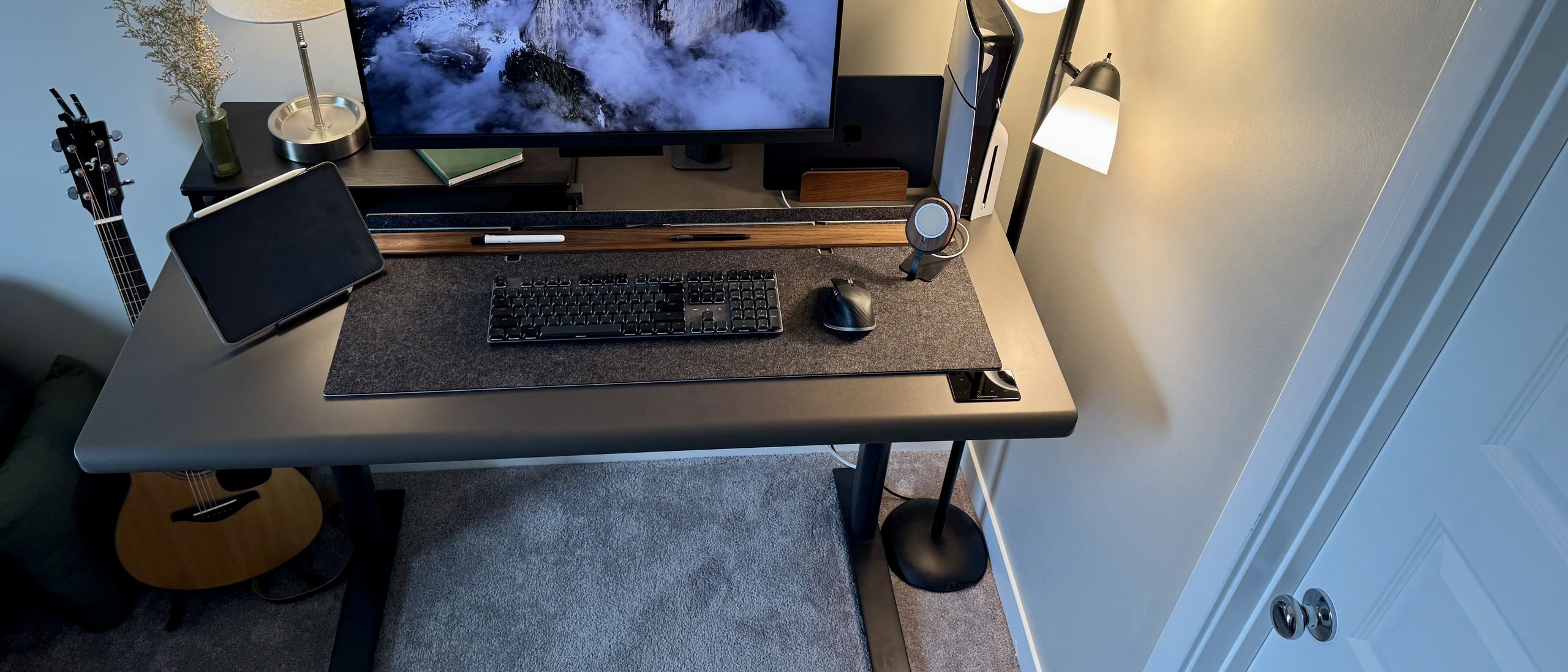 Autonomous SmartDesk 5 standing desk review | TechRadar