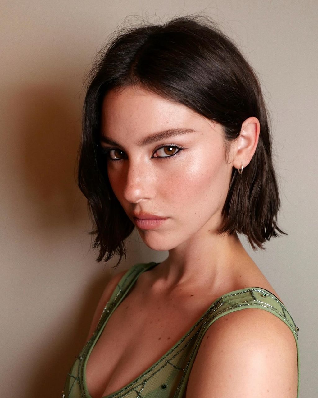 The Kinked Bob Is the Chicest Way to Style Your Short Hair | Who What Wear