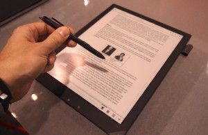 Sony's Featherweight Tablet Sports Huge 13-Inch E-Ink Display | Laptop Mag